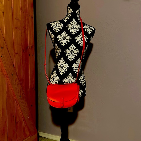 GAP | Bags | Coral Cross Body Purse | Poshmark
